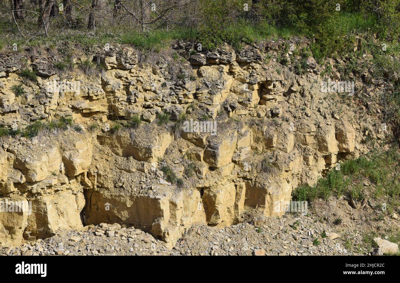 Small quarry hi-res stock photography and images - Alamy