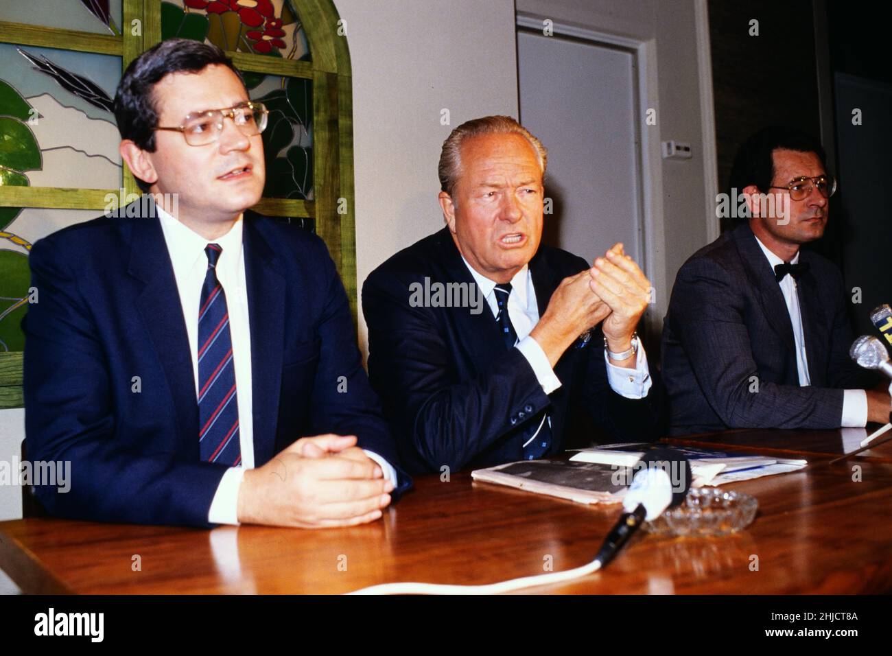 Archives 80ies: Far right politician Jean-Marie Le Pen, France Stock ...