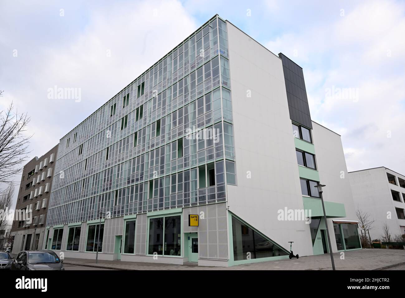 Munich, Germany. 28th Jan, 2022. The new construction of a cooperative ...