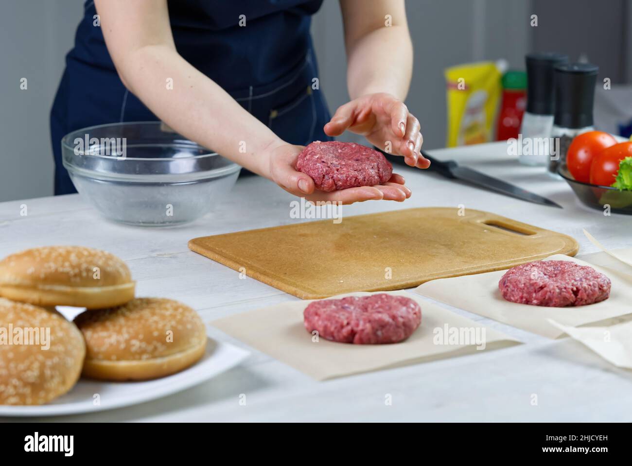 Minced lamb burger hi-res stock photography and images - Alamy