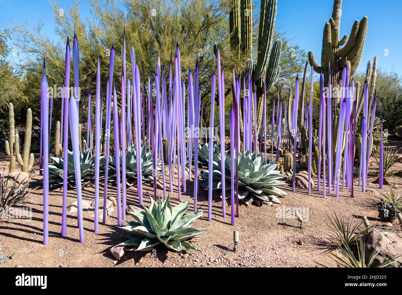 Neodymium hi-res stock photography and images - Alamy