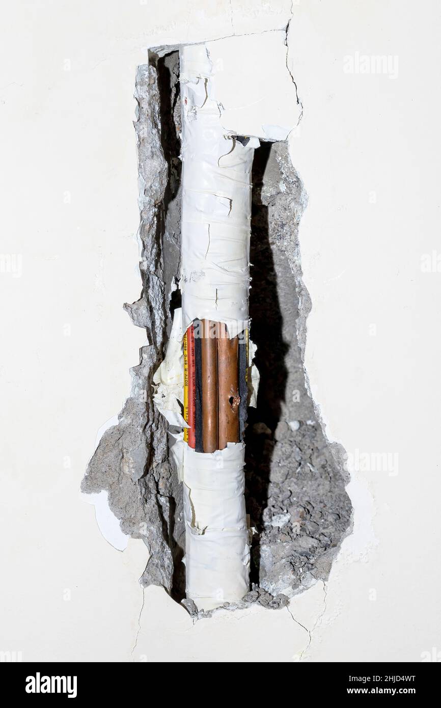 Broken wires burst hi-res stock photography and images - Alamy