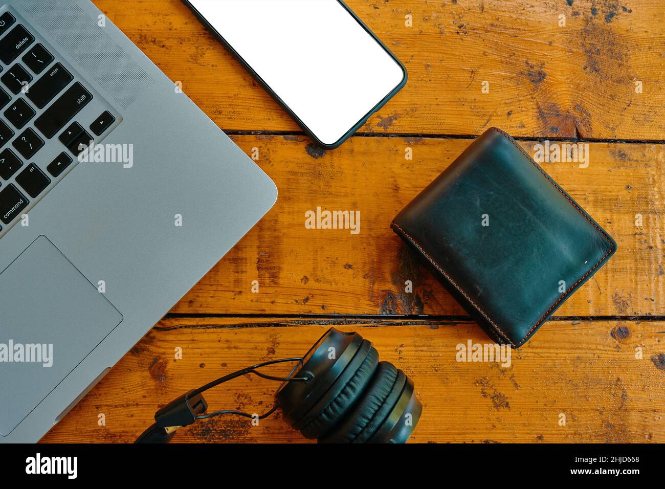 Electronic devices desktop computer hi-res stock photography and images ...