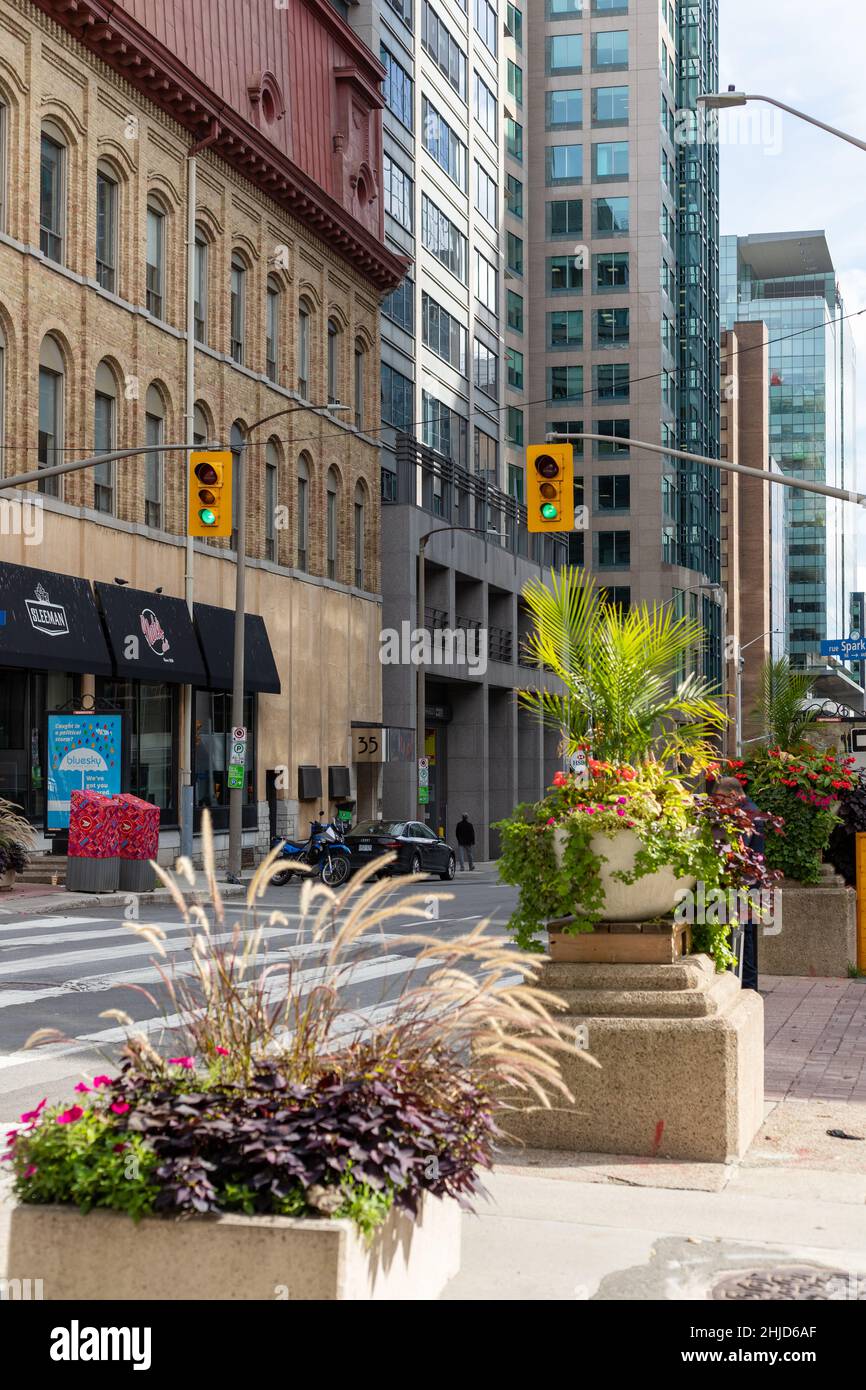 Ottawa, Canada - October 14, 2021: Cityscape view with flowers ...
