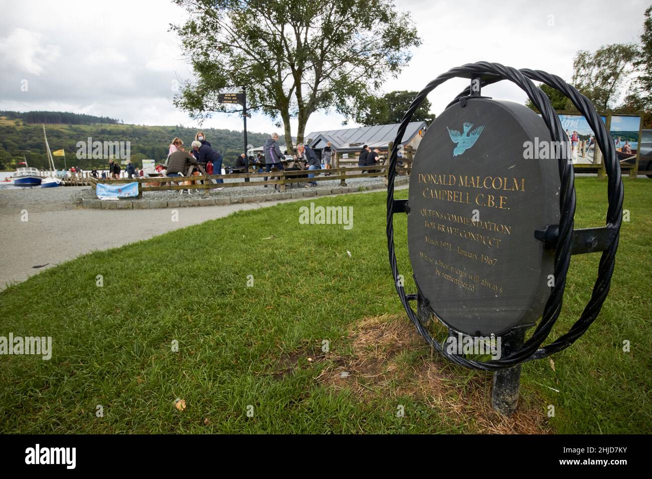 donald campbell bluebird queens commendation for brave conduct plaque ...