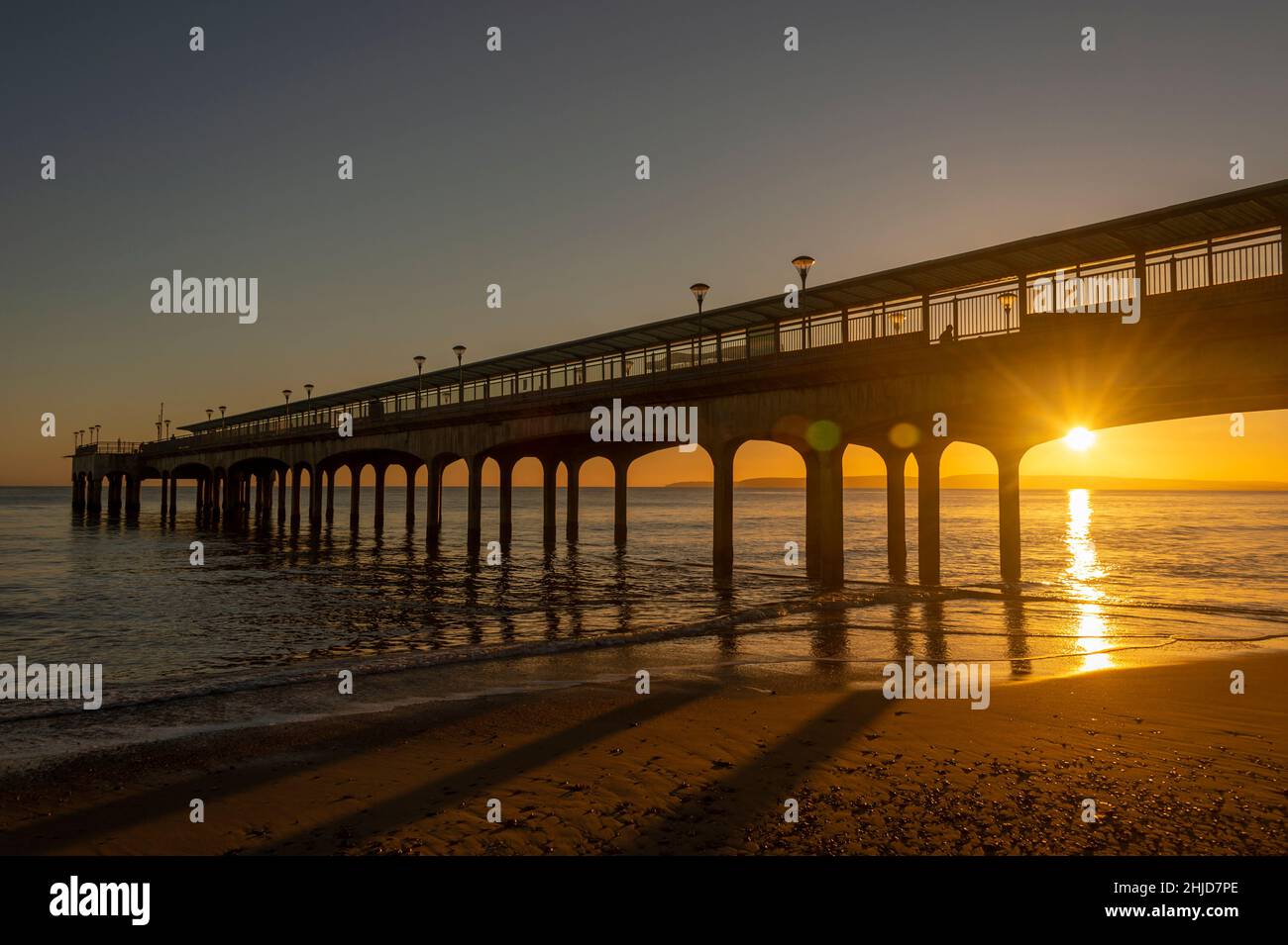 Boscombe beach hi-res stock photography and images - Alamy