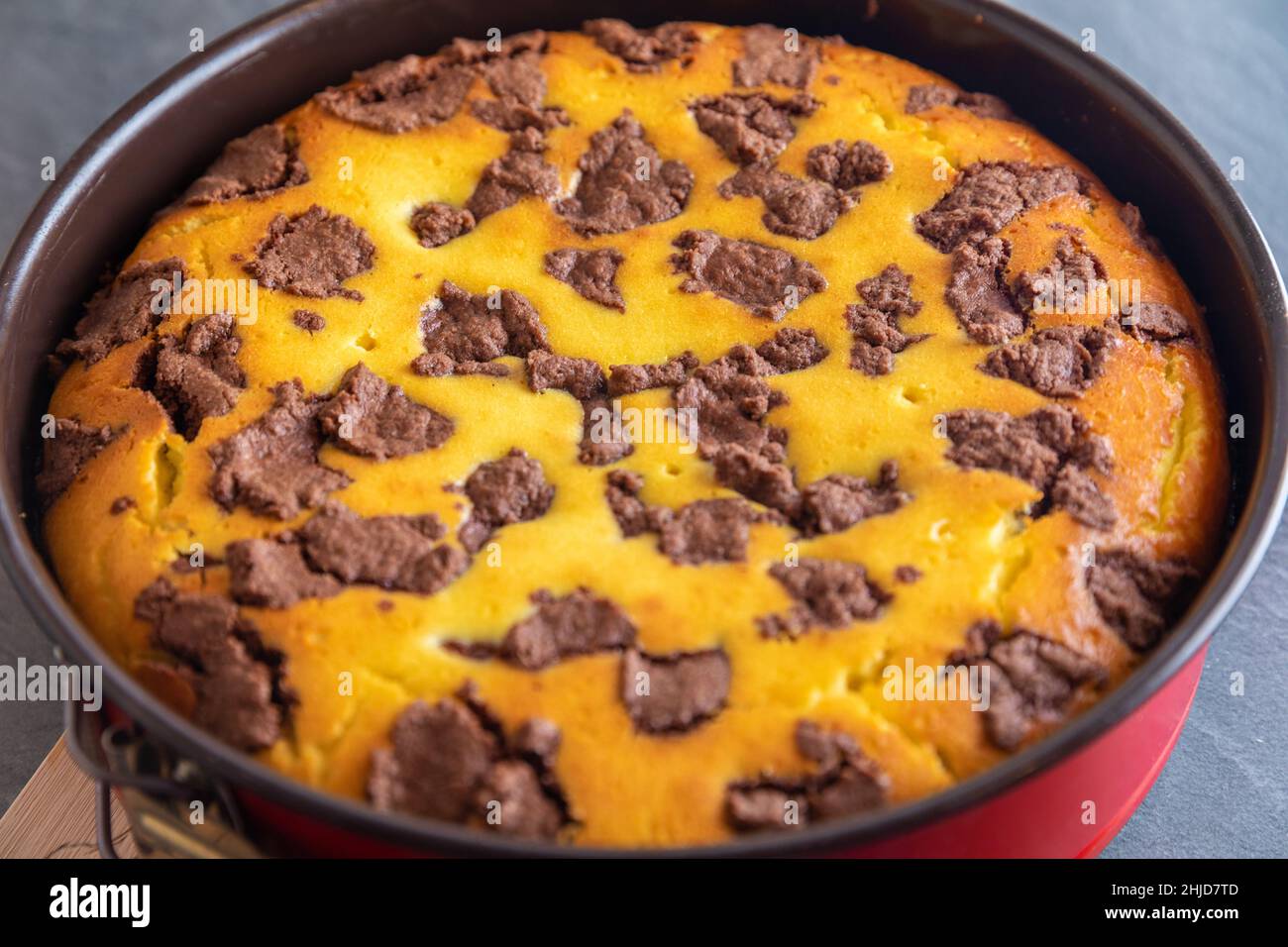 Cooking gingerbread in process hi-res stock photography and images - Alamy