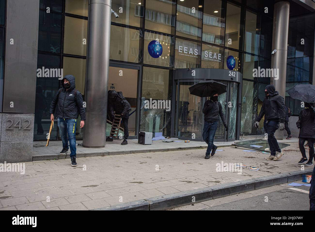 European external action service building hi-res stock photography and ...