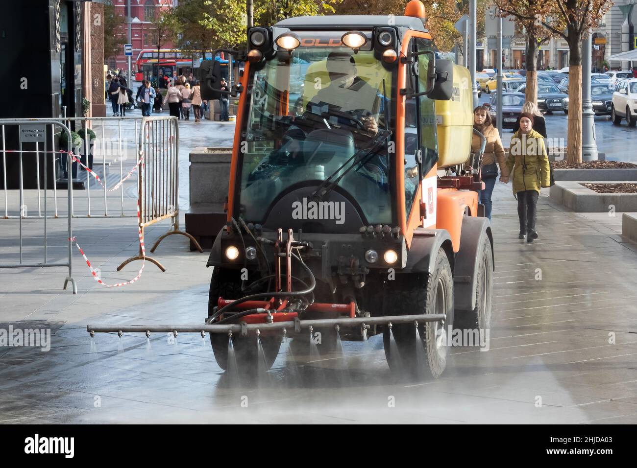 Sprinkler nozzles hi-res stock photography and images - Alamy