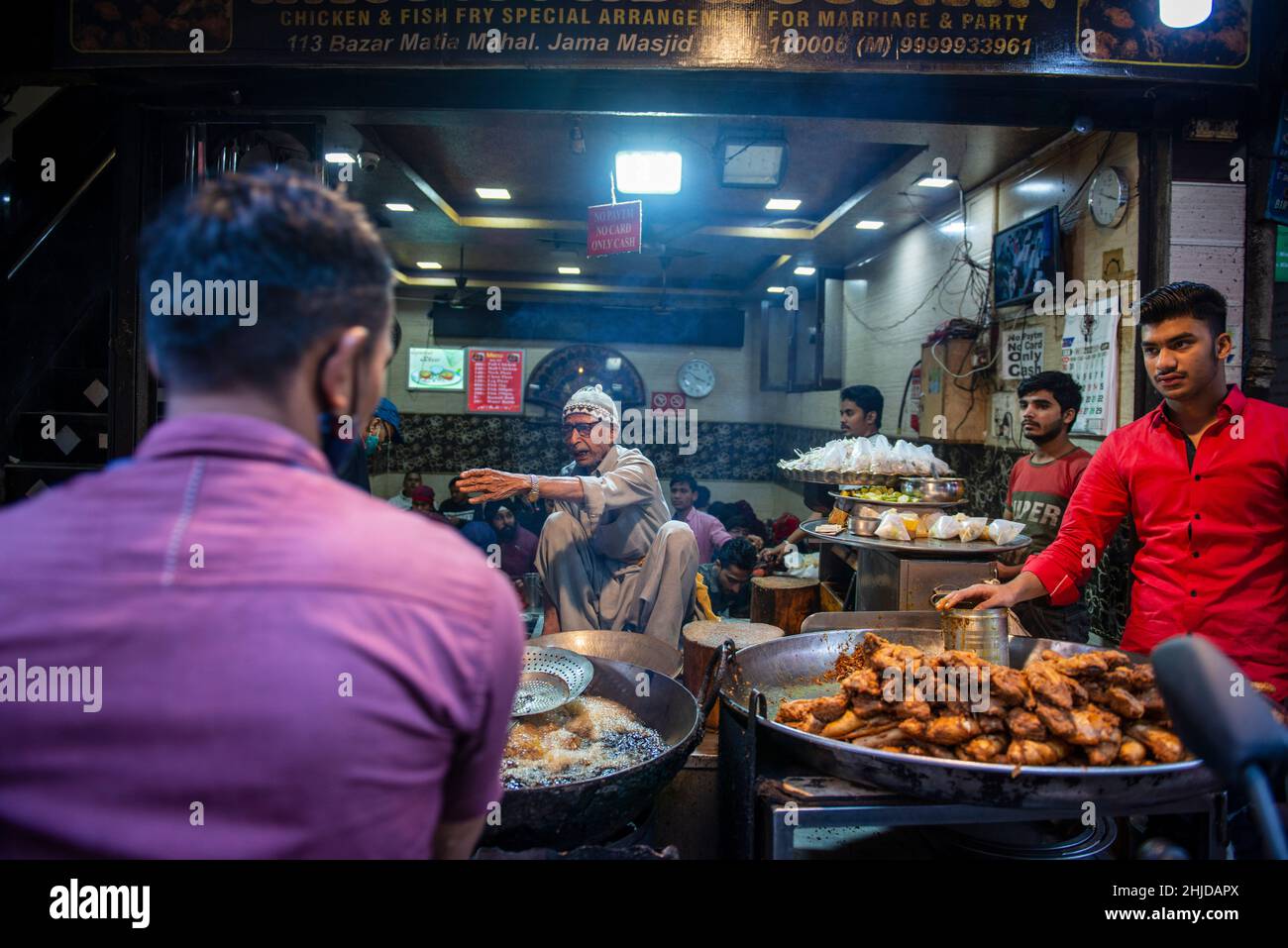 Jama masjid matia mahal hi-res stock photography and images - Alamy