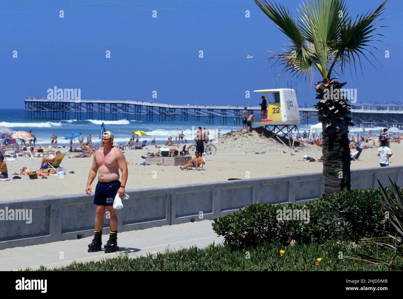Fat lifeguard hi-res stock photography and images - Alamy