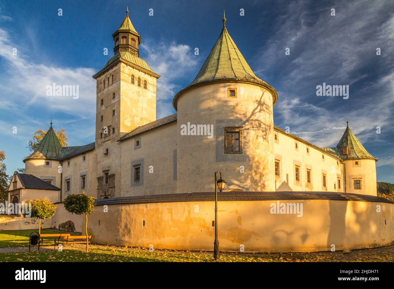 Bytca castle hi-res stock photography and images - Alamy
