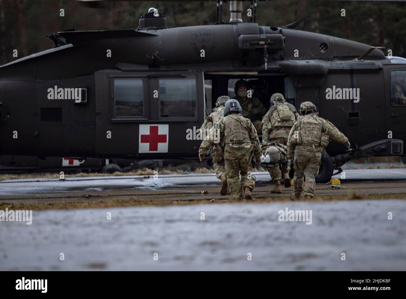 Troopers assigned to the 2nd Battalion, 1st Air Cavalry Brigade, 1st ...