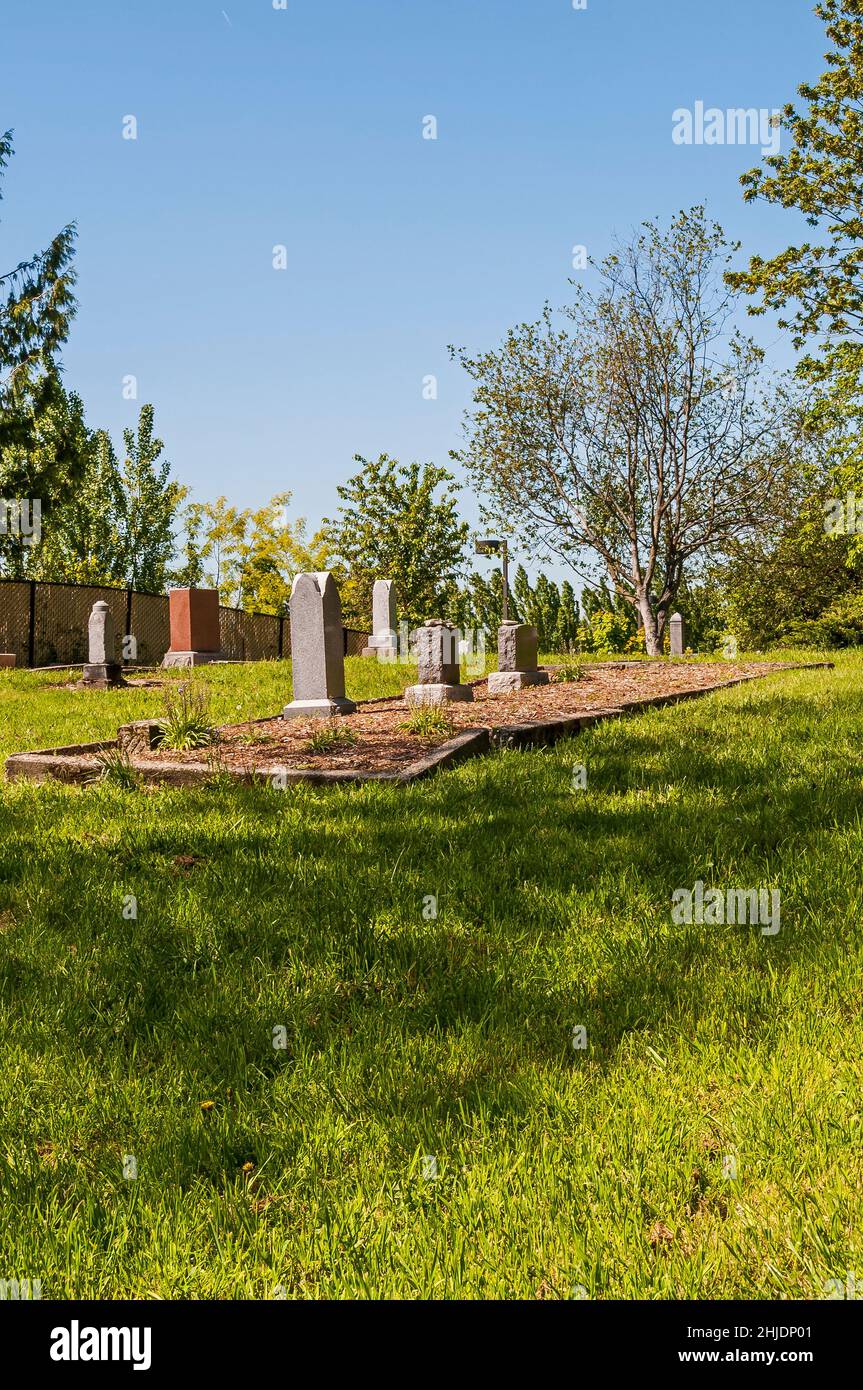 Peter Saar Cemetery in the Panther Lake area of Kent, Washington Stock ...