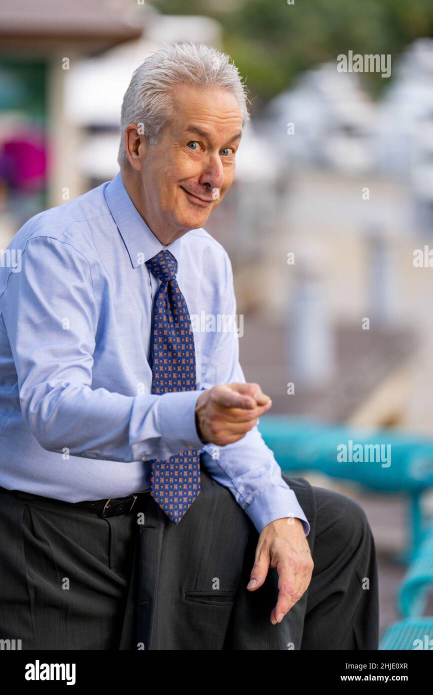 Pointing finger at camera hi-res stock photography and images - Alamy