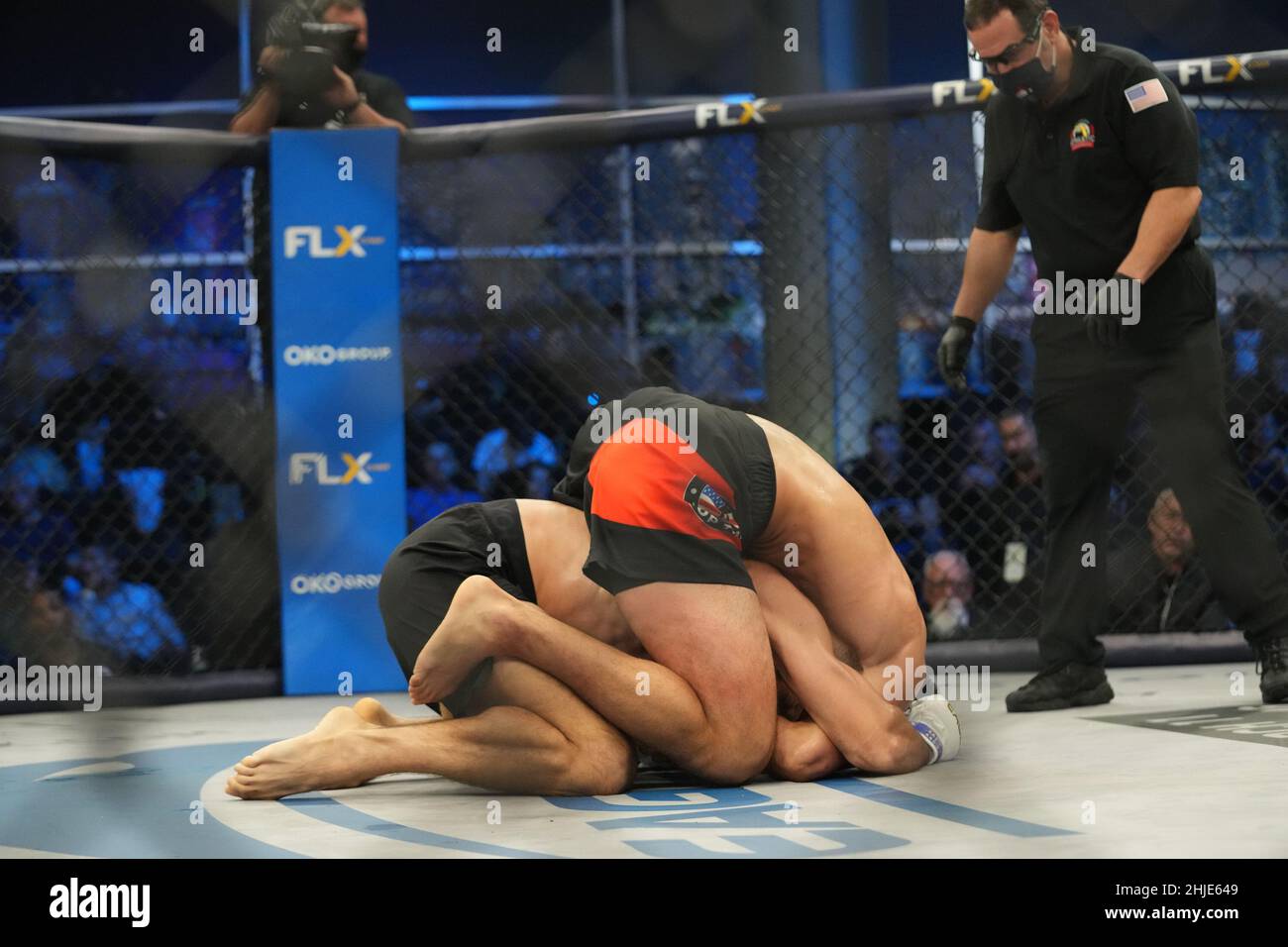 MIAMI, FL, Miami, Florida, USA. 28th Jan, 2022. MIAMI, FL- JANUARY 28: Arman Ospanov vs. Dylan ...