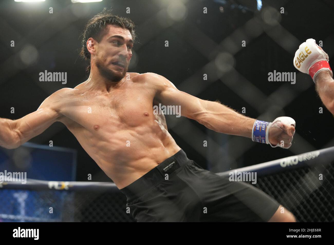 MIAMI, FL, Miami, Florida, USA. 28th Jan, 2022. MIAMI, FL- JANUARY 28: Arman Ospanov vs. Dylan ...