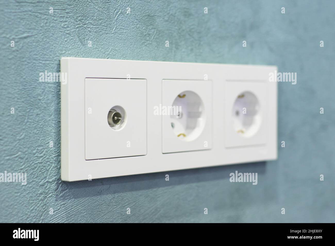 Tv socket hi-res stock photography and images - Alamy