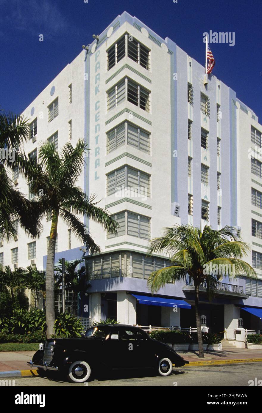 Maimi art deco hi-res stock photography and images - Alamy