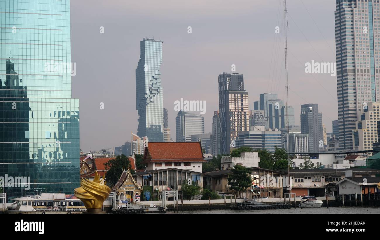 King Power Mahanakhon Building aka MahaNakhon Building Tallest ...