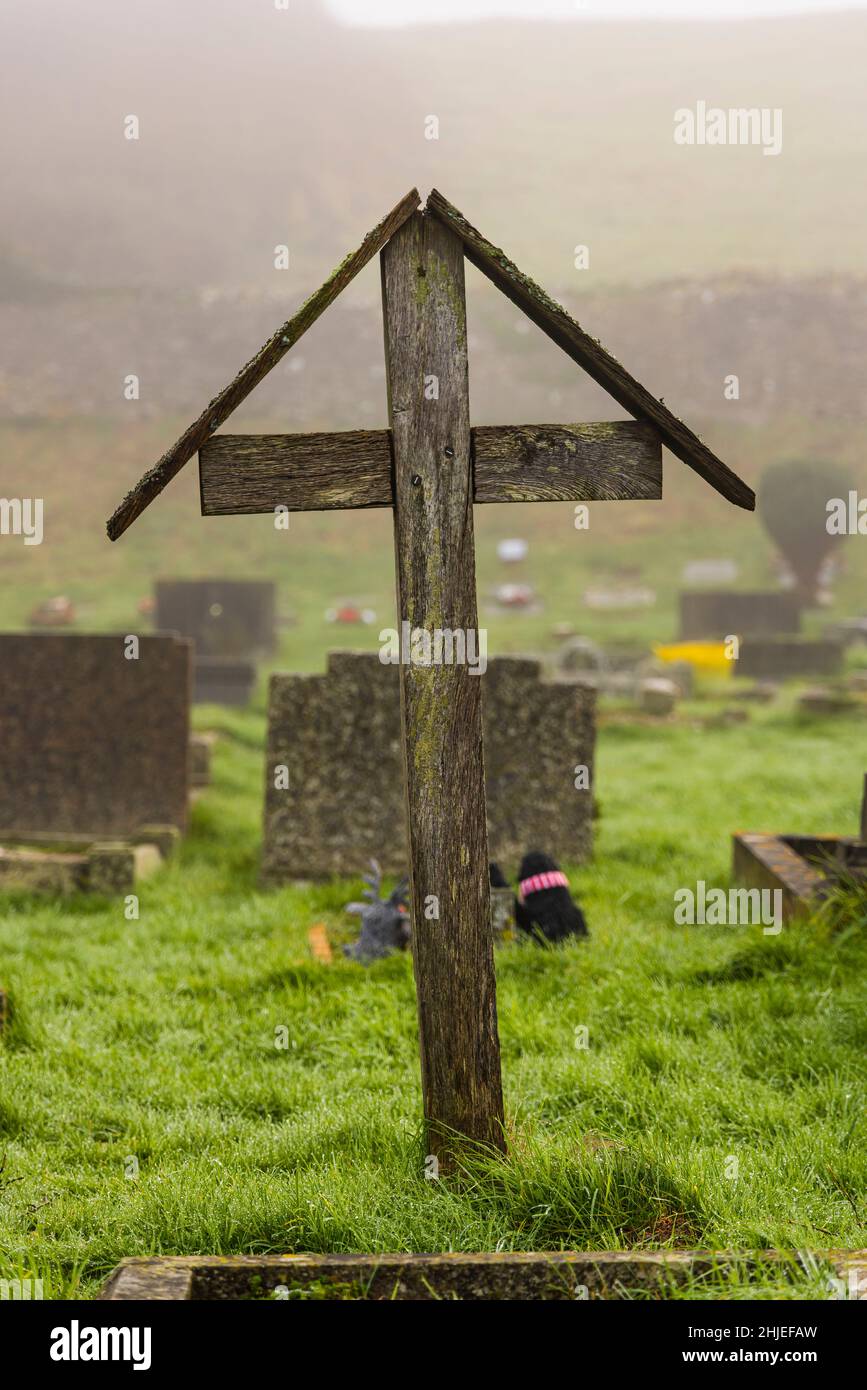 Roofed graves hi-res stock photography and images - Alamy