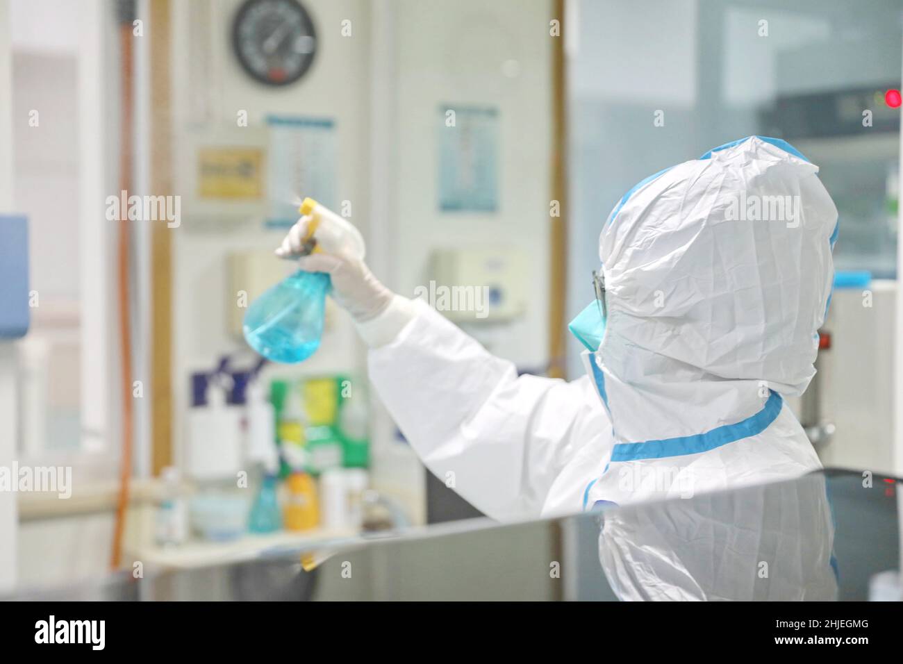 JIAXING, CHINA - JANUARY 28, 2022 - Staff sterilize the gene ...