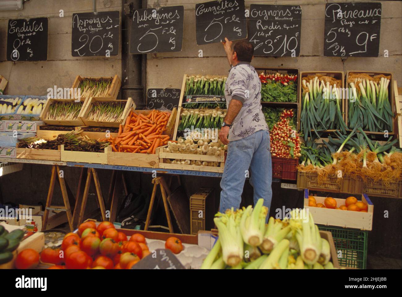Marche aux Legumes Stock Photo - Alamy