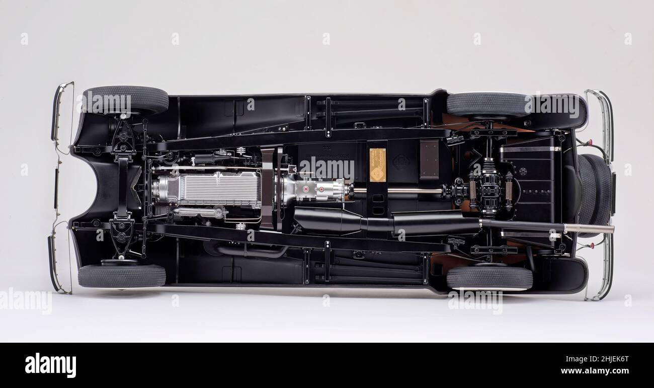 Die-cast model car by BAUER of Mercedes 500K Special Roadster,1:12 ...