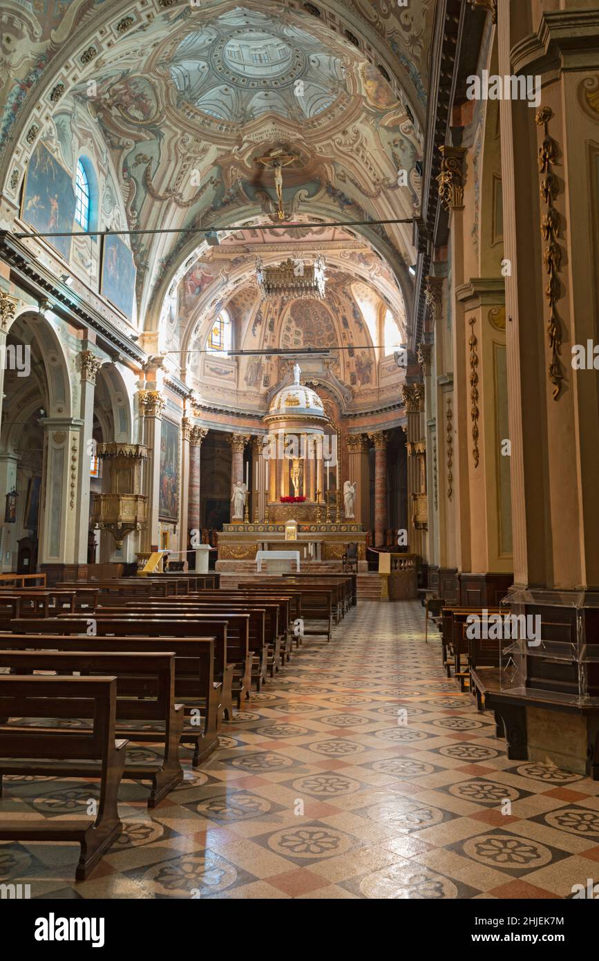 Italy, Lombardy, Treviglio, Basilica di San Martino e Santa Maria ...