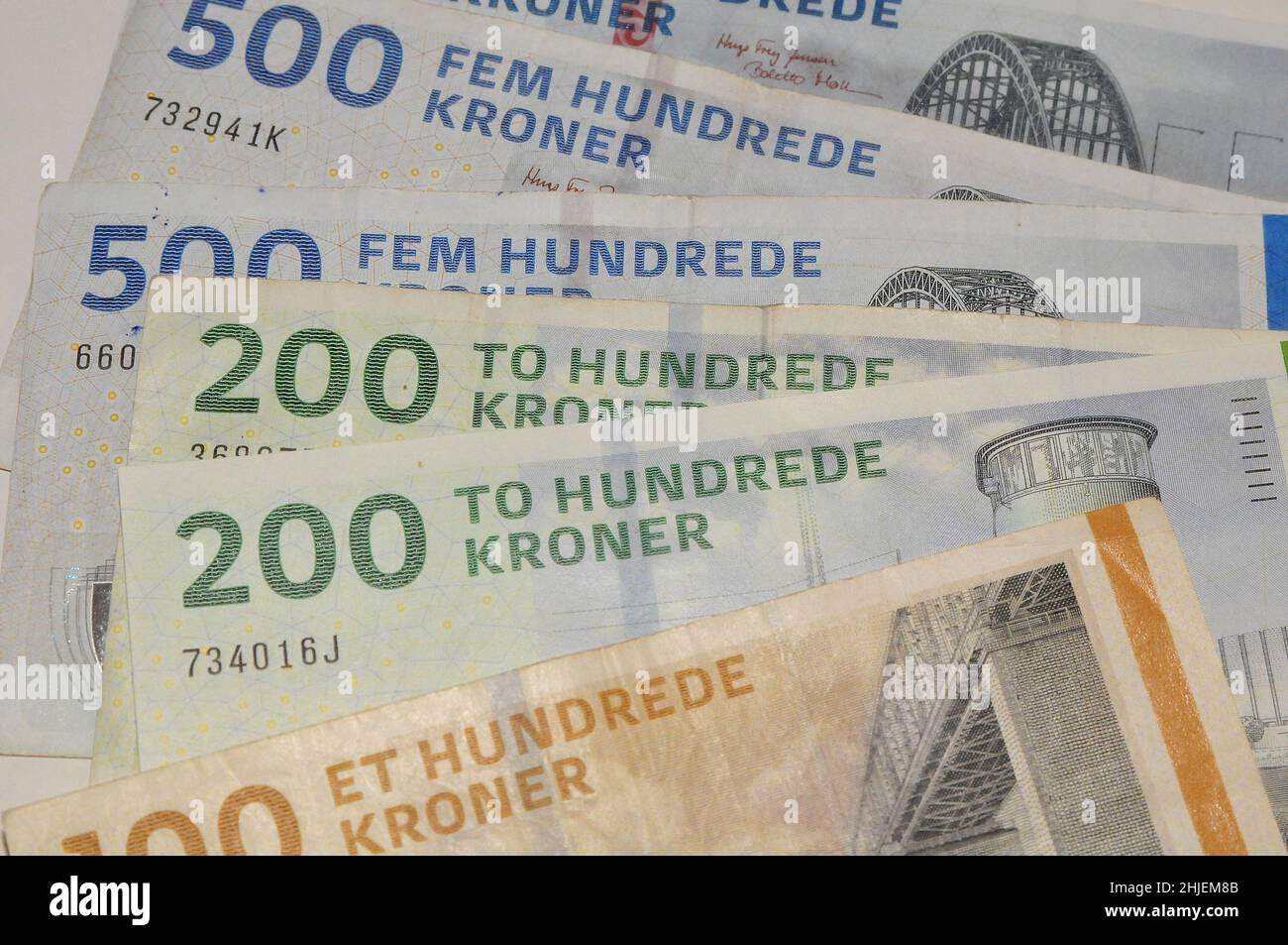 Copenhagen/Denmark./29 January 2022/. Danis kroner money notes in five ...