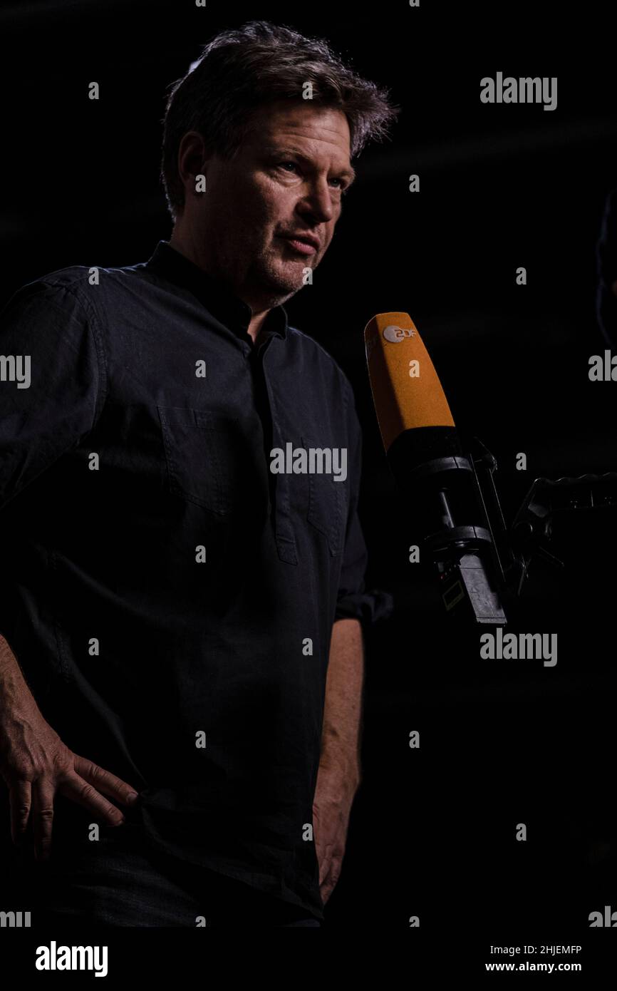 Robert Habeck, Vice-Chancellor of Germany, at the party conference ...