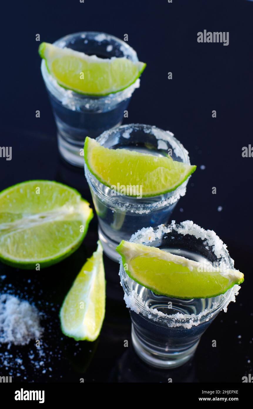 Tequila shot lime salt hi-res stock photography and images - Alamy
