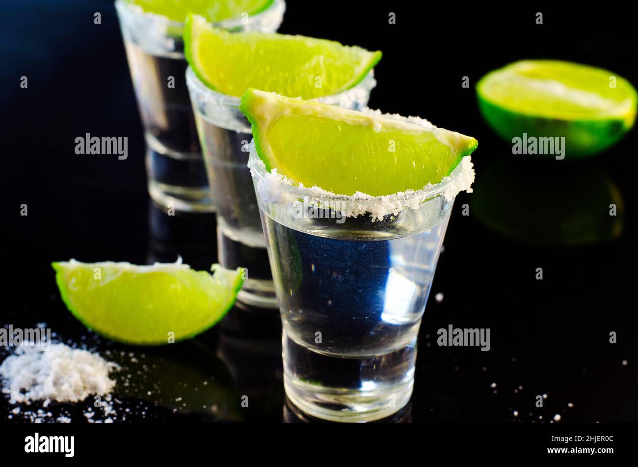 Tequila shot lime salt hi-res stock photography and images - Alamy