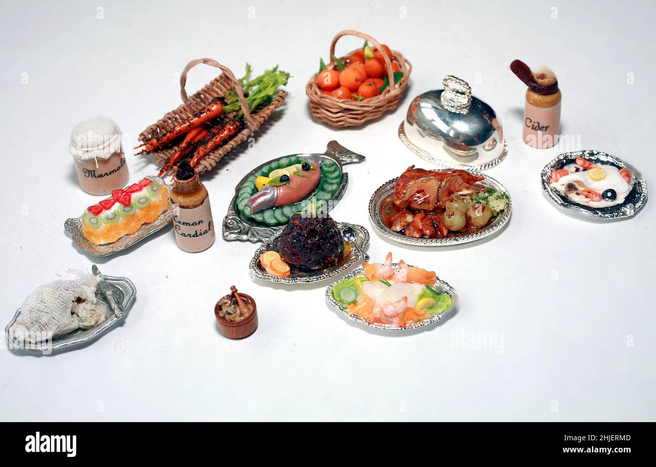 MINI GEORGIAN PICNIC SPREAD LAID FOR TWO, WITH DRINKS IN CLAY BOTTLES ...