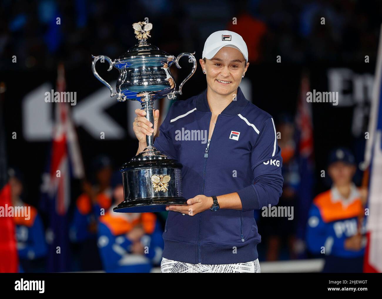 Ash barty trophy hi-res stock photography and images - Alamy