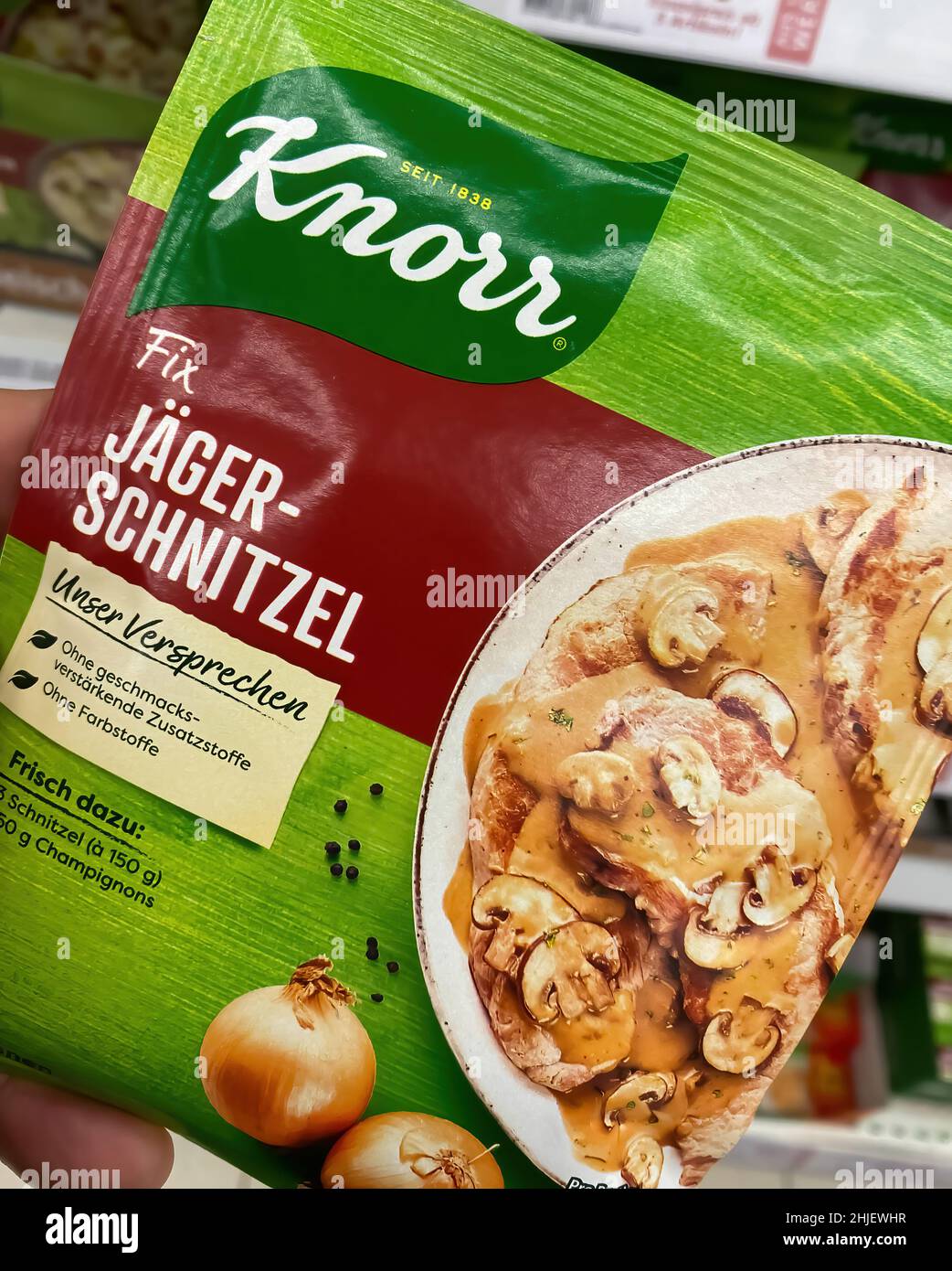 Jager schnitzel hi-res stock photography and images - Alamy