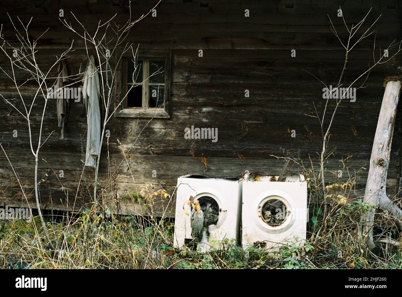 Horror washing machines hi-res stock photography and images - Alamy