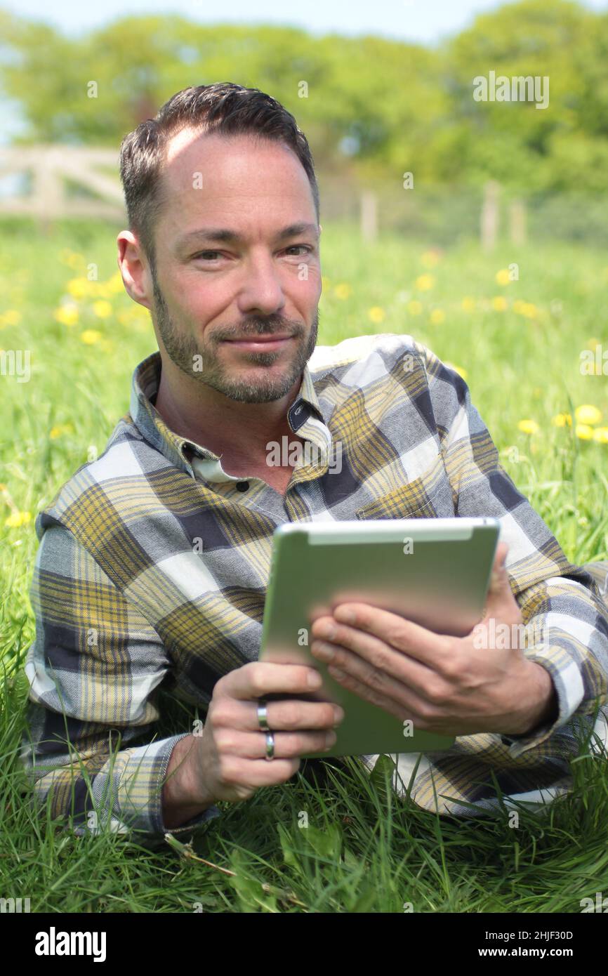 Beautiful commercial man outside Stock Photo - Alamy