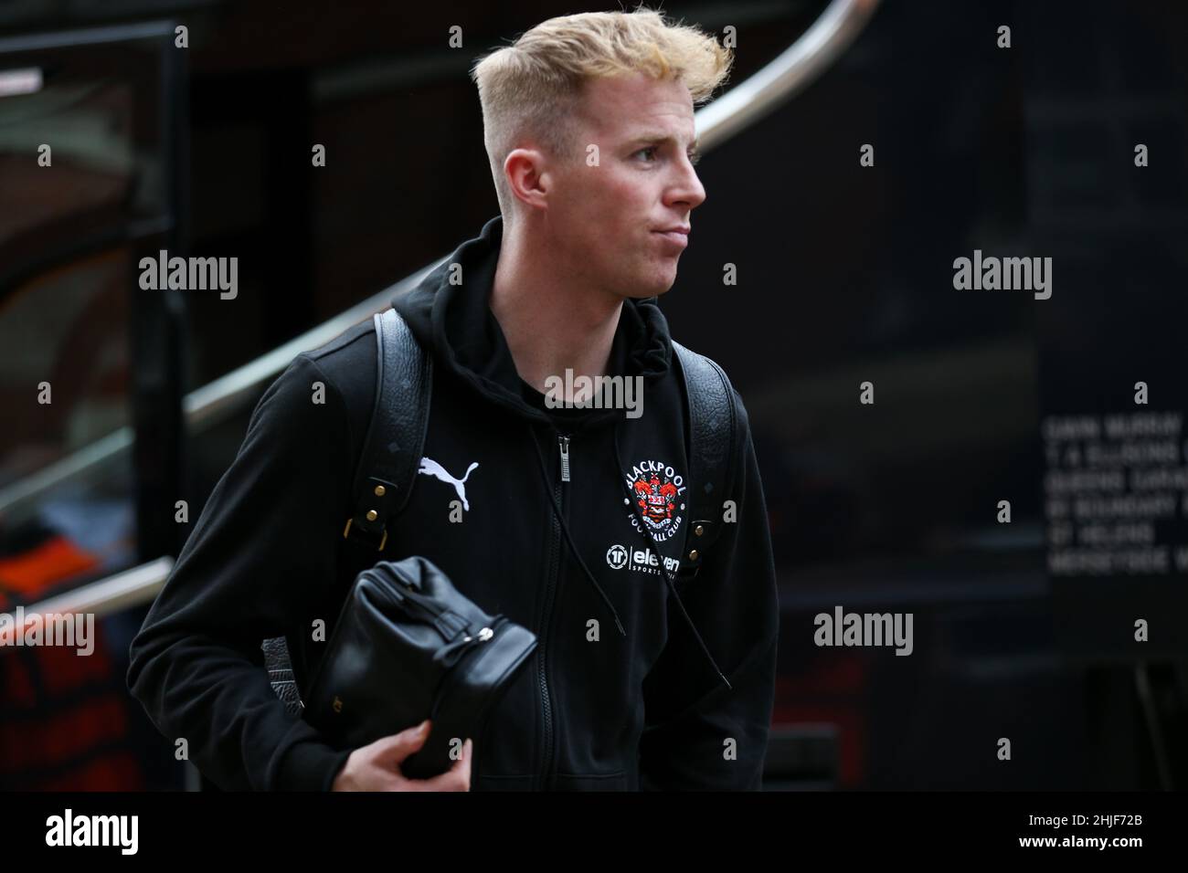 Blackpool players arriving hi-res stock photography and images - Alamy