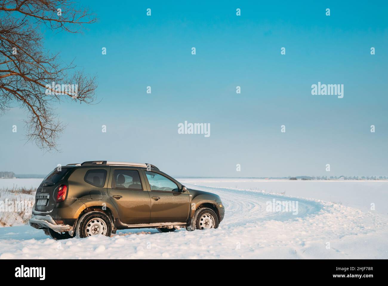 Offroad suv car hi-res stock photography and images - Alamy