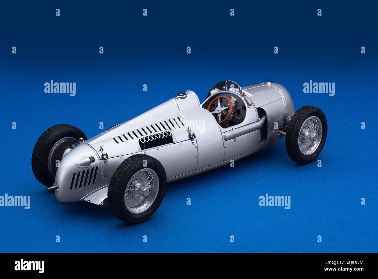 Cmc model hi-res stock photography and images - Alamy