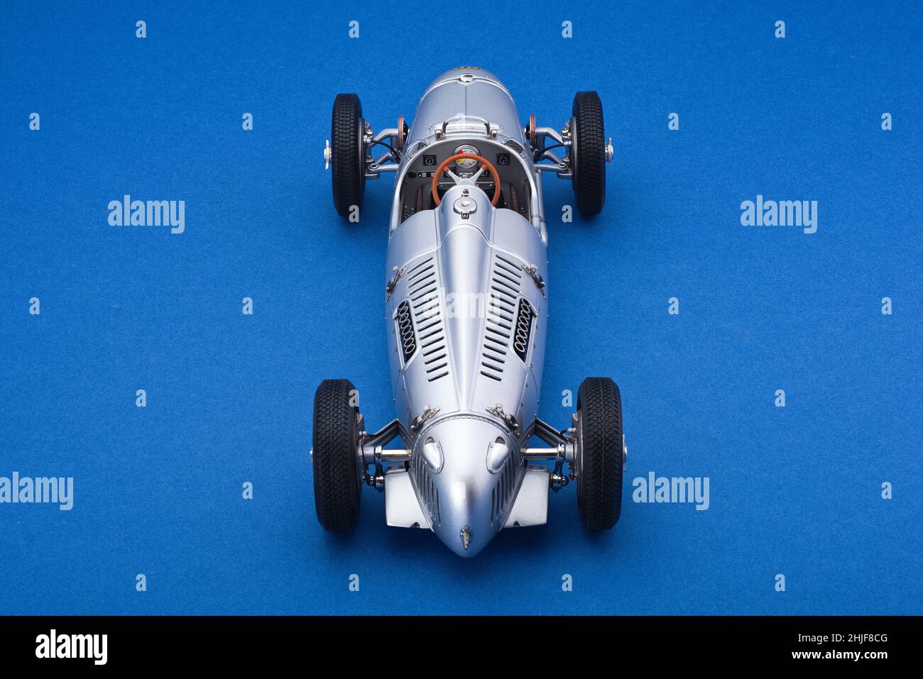 Cmc model hi-res stock photography and images - Alamy