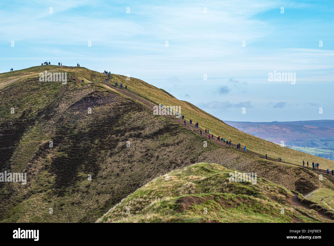 Walkers at mam tor summit hi-res stock photography and images - Alamy