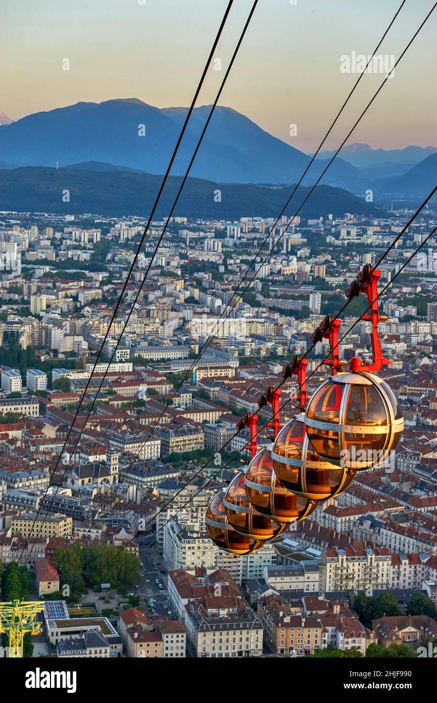 Famous spherical funicular in Grenoble Stock Photo - Alamy