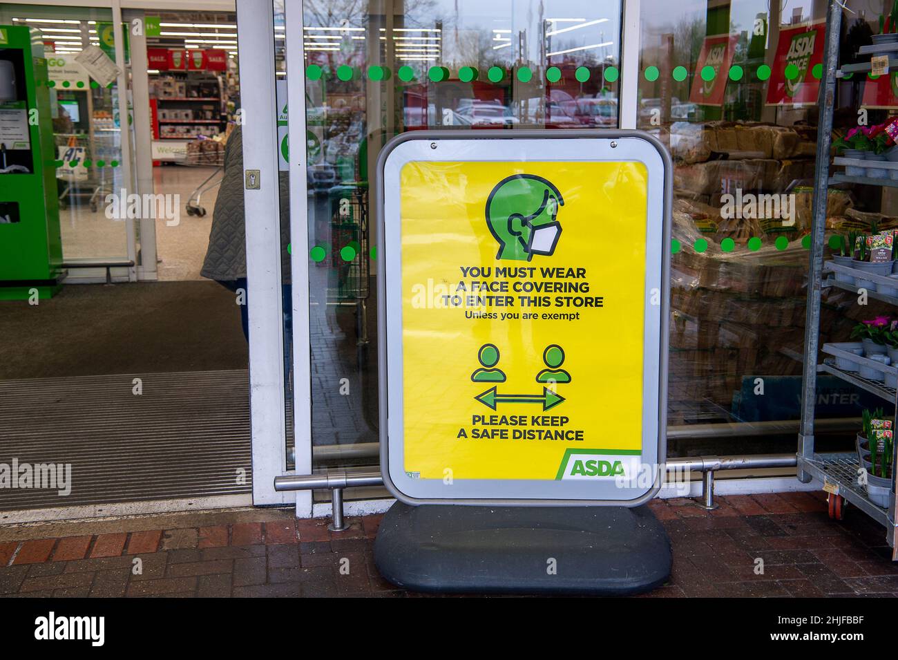 Asda signs hi-res stock photography and images - Alamy