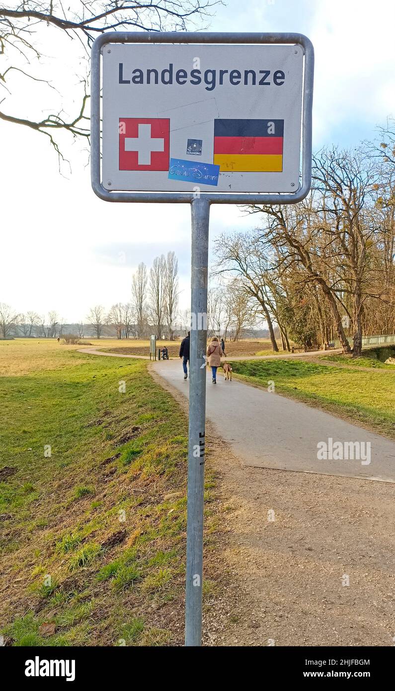 Landesgrenze swiss hi-res stock photography and images - Alamy