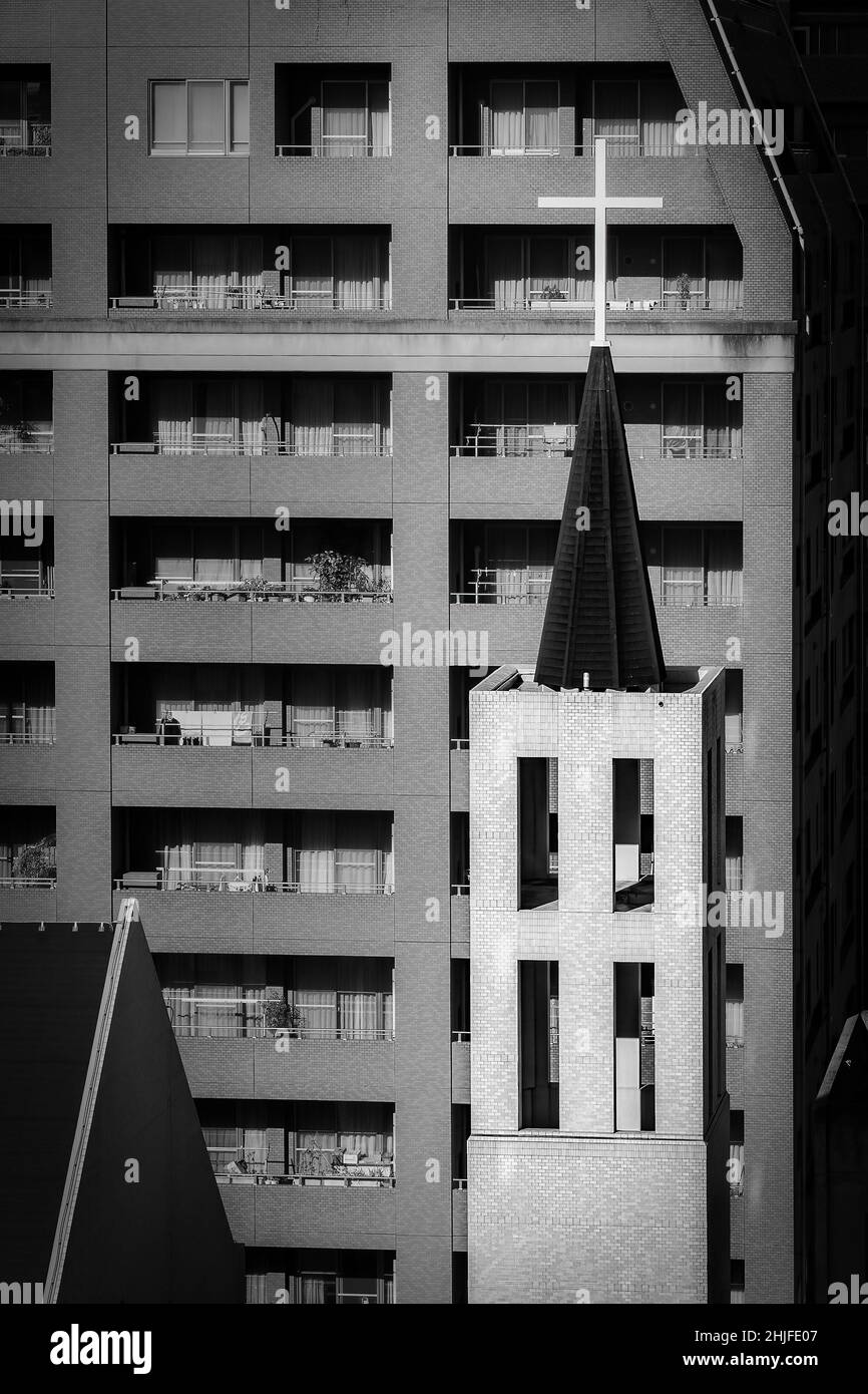 Cross modern japanese architecture hi-res stock photography and images ...