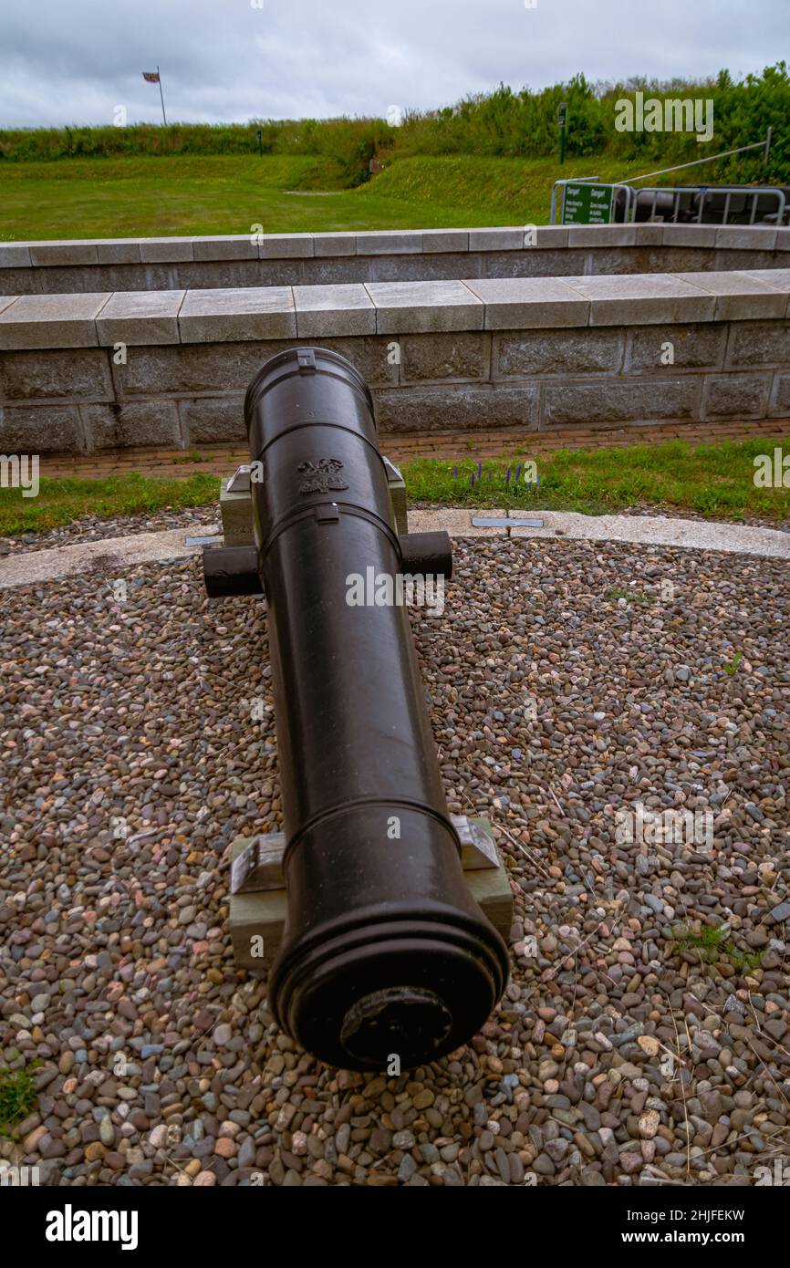 Muzzleloading cannon hi-res stock photography and images - Alamy