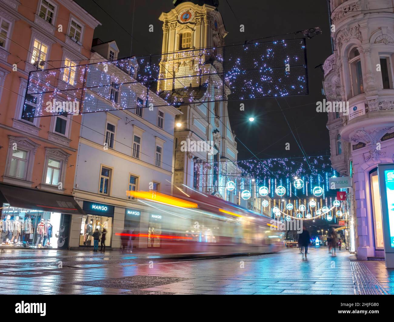 Graz, Austria-December 02, 2021: Beautiful Christmas decorations and ...