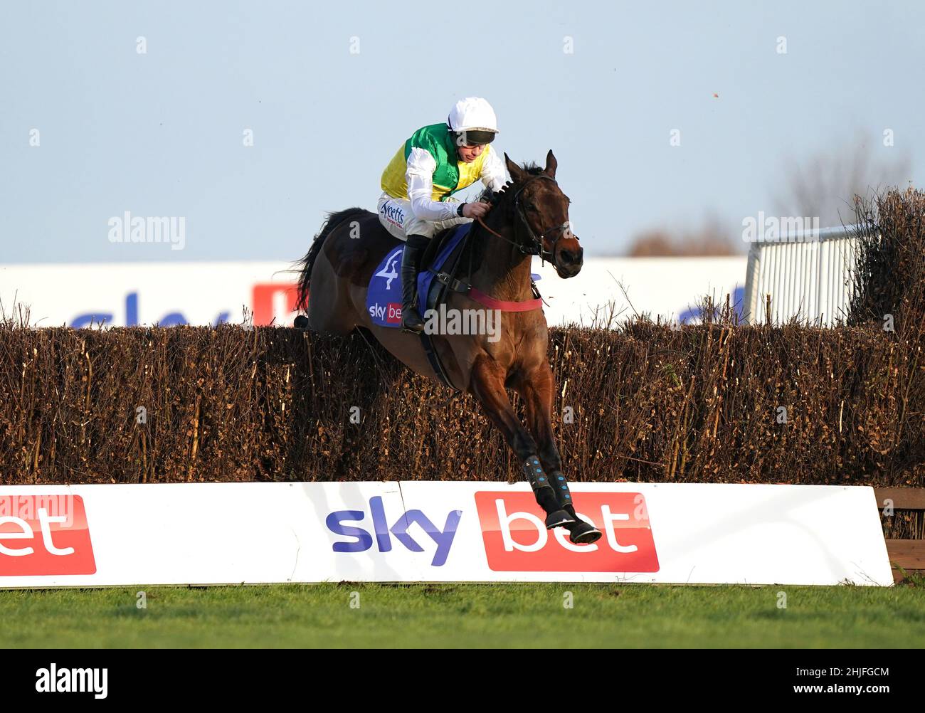 Cloudy glen racecourse hi-res stock photography and images - Alamy